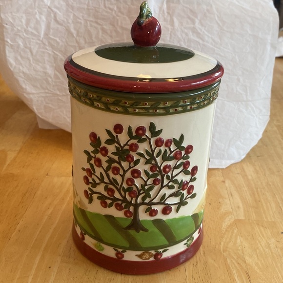 bella casa by ganz | Kitchen | Apple Tree Sealing Canister See Pics For ...